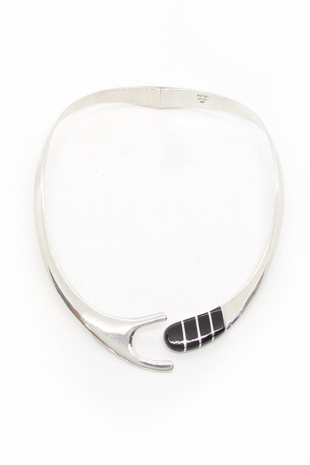 Modern Onyx and 950 Silver Inlay Necklace – Silver Eagle Gallery